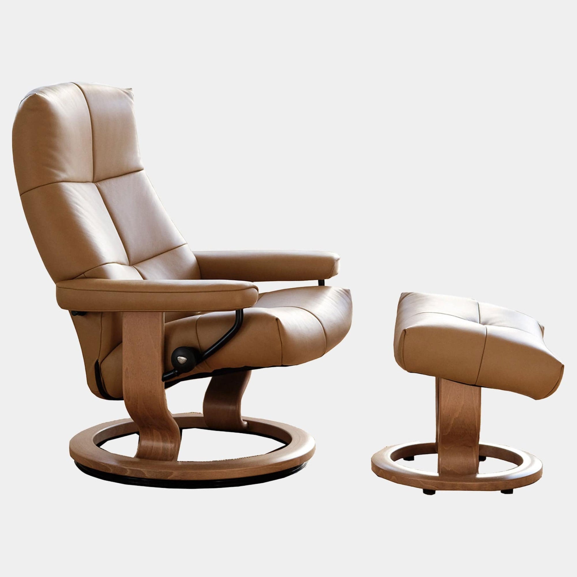 Stressless David - Chair & Footstool With Classic Base In Leather